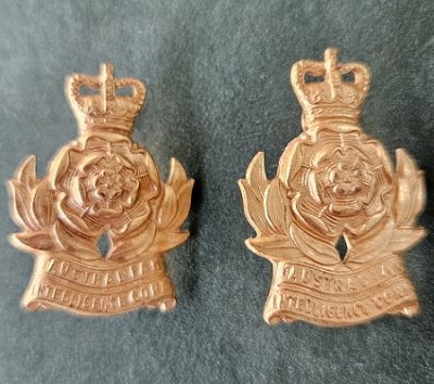 Australian Army Intelligence Corps – Brass Collar Badge Pair 1953 – 60 ...