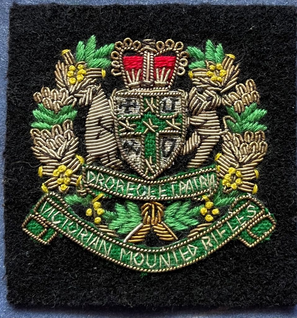 8th/13th Victorian Mounted Rifles – Bullion Beret Badge – Bullion Beret ...