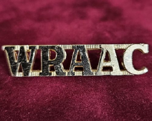 Shoulder Titles – Anodised – Page 5 – Welcome to Australian Militaria Sales