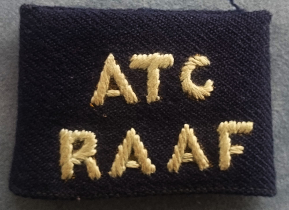 RAAF – Patches and Uniforms – Welcome to Australian Militaria Sales